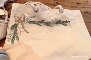 DIY Wrapping Paper Alternatives for Creative and Sustainable Gift ...